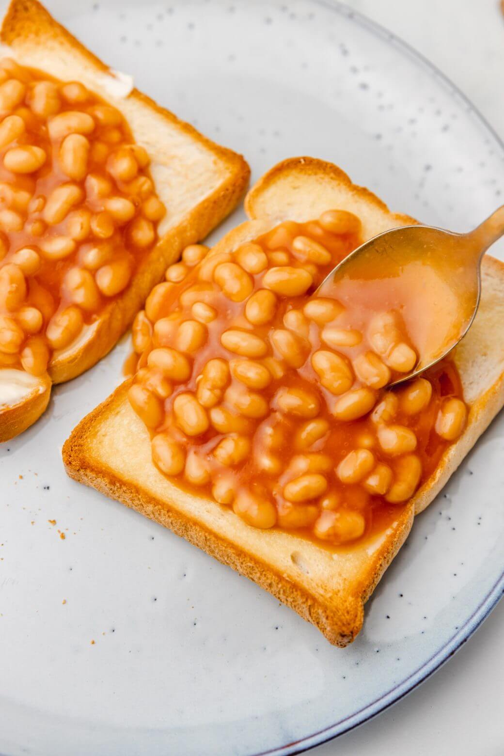 Recipe: Ultimate Baked Beans on Toast - A Heartwarming Classic - Cook ...